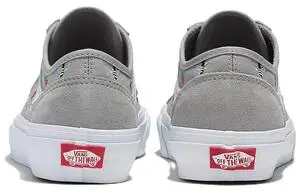 VANS Old Skool Platform Sneakers With Embroidered Details - Default Colorway
