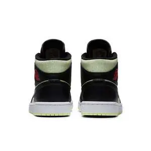 JORDAN 1 Mid Se "barely Volt - Black