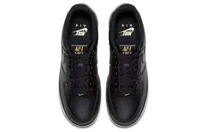 Nike Force 1 '07 "leaf Crest Logo" Sneakers - Black