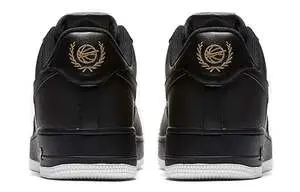 Nike Force 1 '07 "leaf Crest Logo" Sneakers - Black