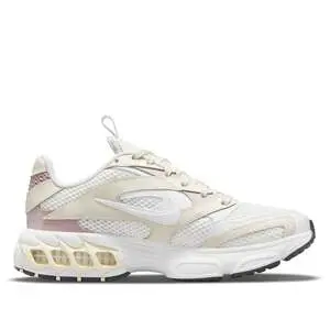 Nike Zoom Air Fire Low Top Sneakers