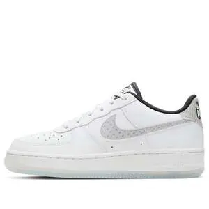 Nike Force 1 Lv8 Ksa Low Top Sneakers