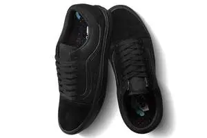 VANS Comfycush Old Skool Sneakers - Black