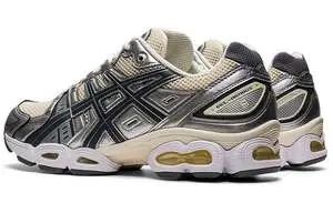 Asics Gel-nimbus "pure Silver Metropolis" Low Top Athletic Sneakers - White/silver