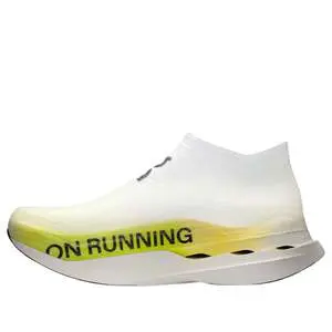 On Cloudboom Strike Ls Sneakers
