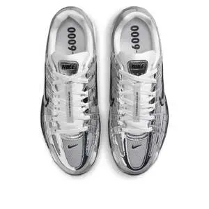 Nike P-6000 Sneakers - Metallic Silver/gray