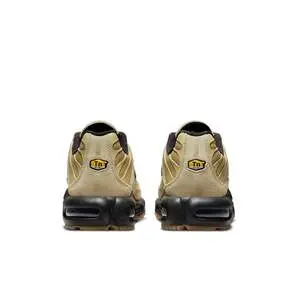 Nike Max Plus "wheatgrass" Low Top Sneakers - Gold