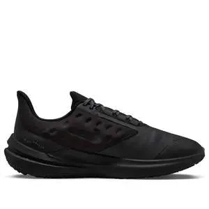 Nike Zoom Winflo Shield Sneakers
