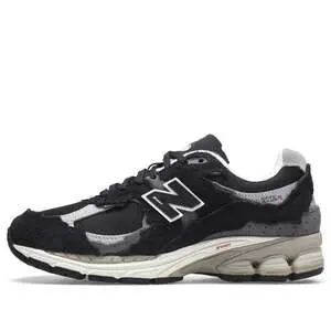 NEW BALANCE 2002r "protection Pack" Sneakers - Black/grey