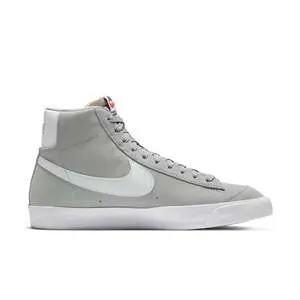 Nike Blazer Mid '77 Suede Sneakers - Grey/white