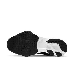 Nike Zoom Type Sneakers - Black/white