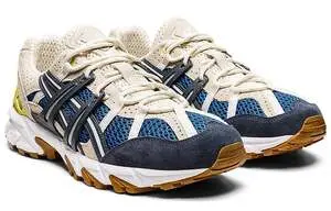 Asics Gel-sonoma 15-50 Low Top Sneakers - Cream/grey
