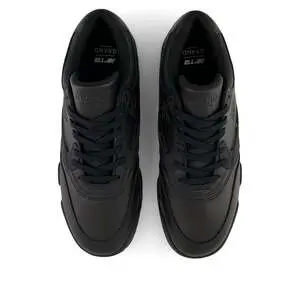 NEW BALANCE 770 Sneakers