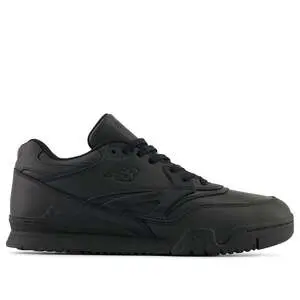 NEW BALANCE 770 Sneakers - Black