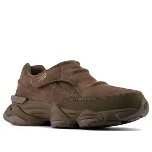 NEW BALANCE 8040 Sneakers - Brown