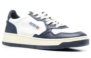 AUTRY Medalist Leather Low Top Sneakers - White/navy