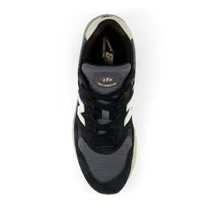 NEW BALANCE 580 Sneakers - Black/grey