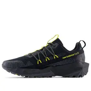NEW BALANCE Tektrel Sneakers