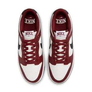 Nike Dunk Low Sneakers - White/black/red
