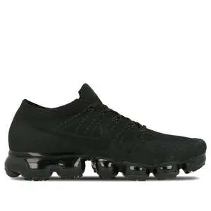 Nike Vapormax "triple 2.0" Athletic Sneakers - Black