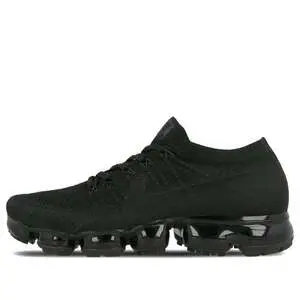 Nike Vapormax "triple 2.0" Athletic Sneakers - Black