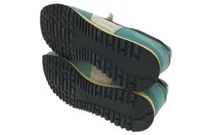 Nike Vortex Vntg Sneakers
