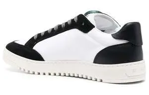 Off-White Panelled Low-top Sneakers - Black/white