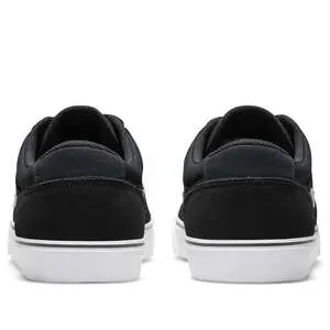Nike Chron 2 Sb Low Top Sneakers - Black/white