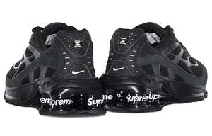 Nike X Supreme Shox Ride 2 Sp Sneakers - Black