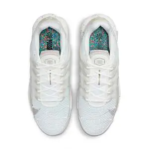 Nike Max Terrascape Plus Sneakers - White