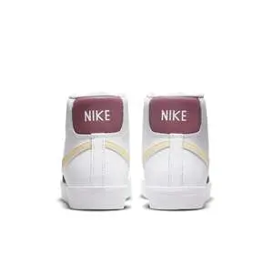 Nike Blazer Mid '77 - White/pink/green