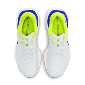 Nike Zoomx Invincible Run Flyknit Sneakers
