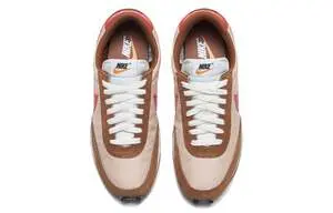 Nike Daybreak Low Top Sneakers - Brown
