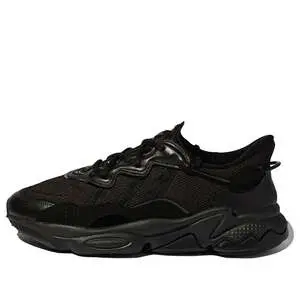 Adidas Ozweego "triple " Sneakers