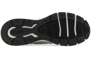 NEW BALANCE 990v5 Made In Usa "nimbus Cloud Silver - /silver