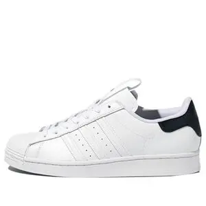 Adidas Superstar "footwear Black Toe - White