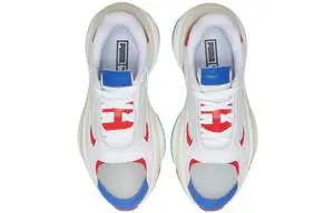 PUMA Alteration T Sneakers