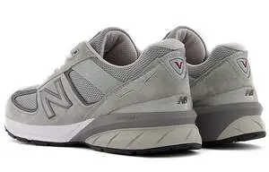 NEW BALANCE 990v5 Made In Usa Sneakers - Grey