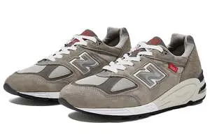 NEW BALANCE 990v2 Made In Usa Grey Suede And Mesh Sneakers - Gray/red