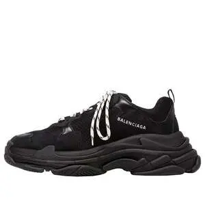 Balenciaga Triple S Sneaker - Black