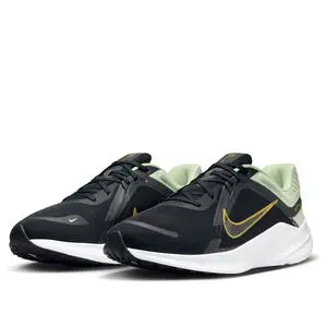 Nike Quest 5 Sneakers - Black/green