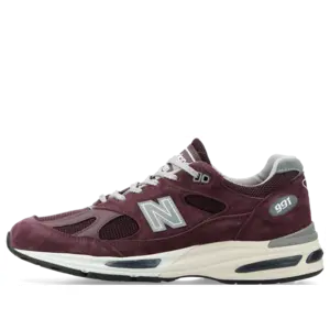 NEW BALANCE New Balance 991v2 Made In UK Sneakers Catawba Grape