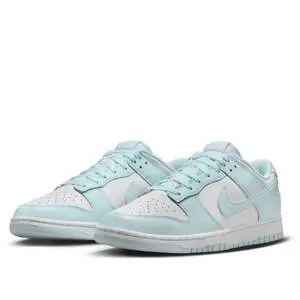 Nike Dunk Low Sneakers