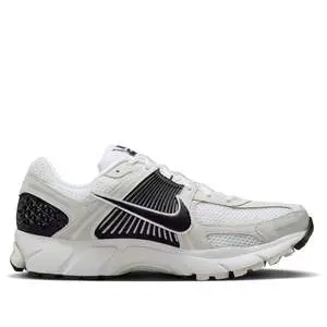 Nike Zoom Vomero Athletic Sneakers - White/black