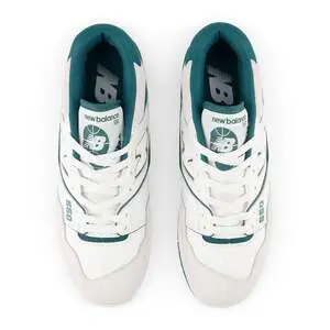 NEW BALANCE 550 Sneakers - White