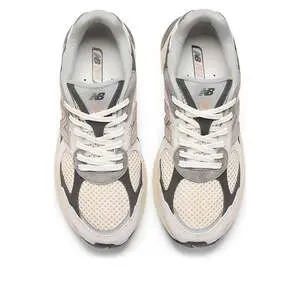 NEW BALANCE 2010 "cream Grey" Sneakers