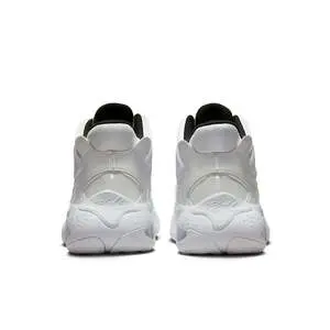 JORDAN Max Aura 4 Sneakers - Gray