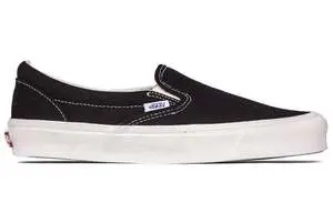 VANS Classic Slip-on Og Sneakers - Black