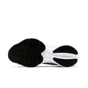 Nike Zoom Tempo Next% Flyknit