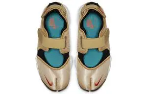 Nike Rift Metallic - Gold
